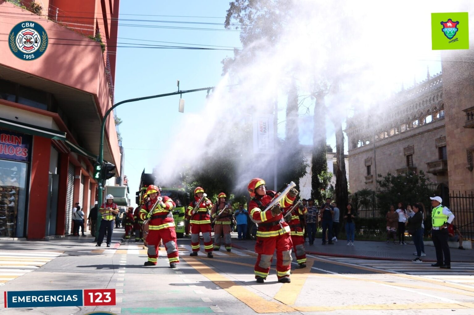 Desfile por 68 Aniversario del Cuerpo de Bomberos Municipales ...