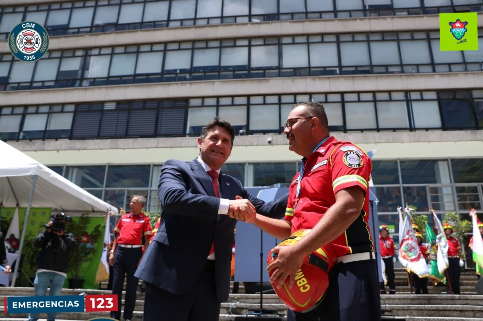 Desfile por 68 Aniversario del Cuerpo de Bomberos Municipales ...